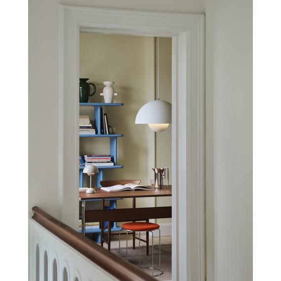 &Tradition Flowerpot VP9 Portable Lamp Gray Beige | AndLight