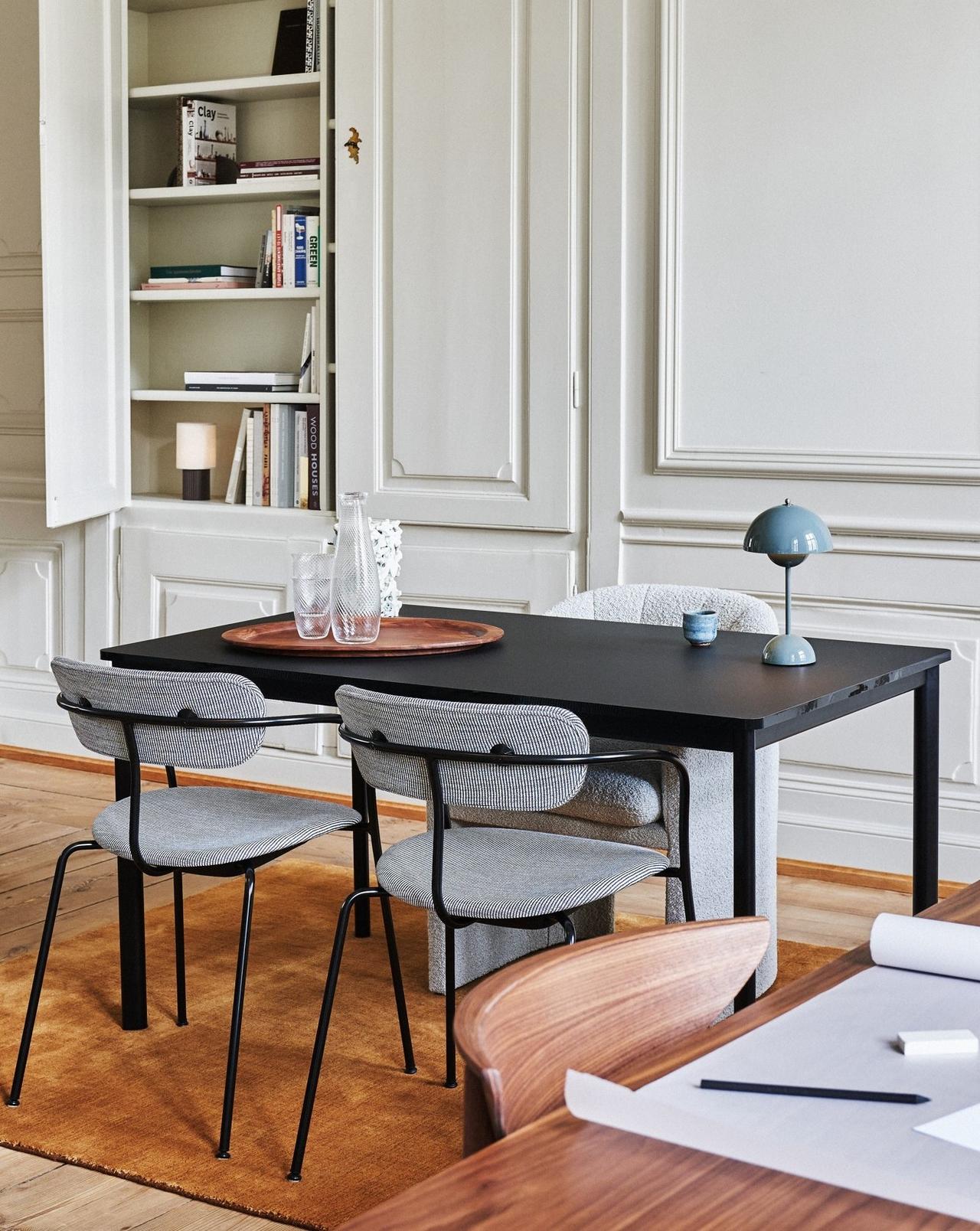 Drip HW58 Table Black/ Black from &Tradition - Free shipping!