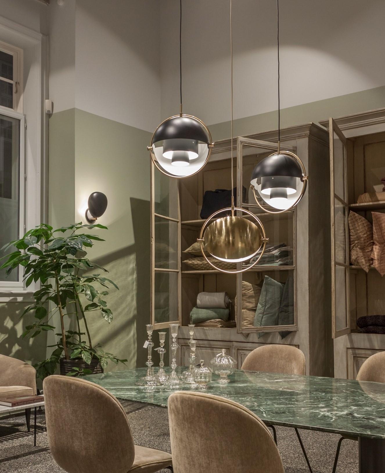 GUBI Multi-Lite Pendel Trækulssort & Messing - Fri Fragt!